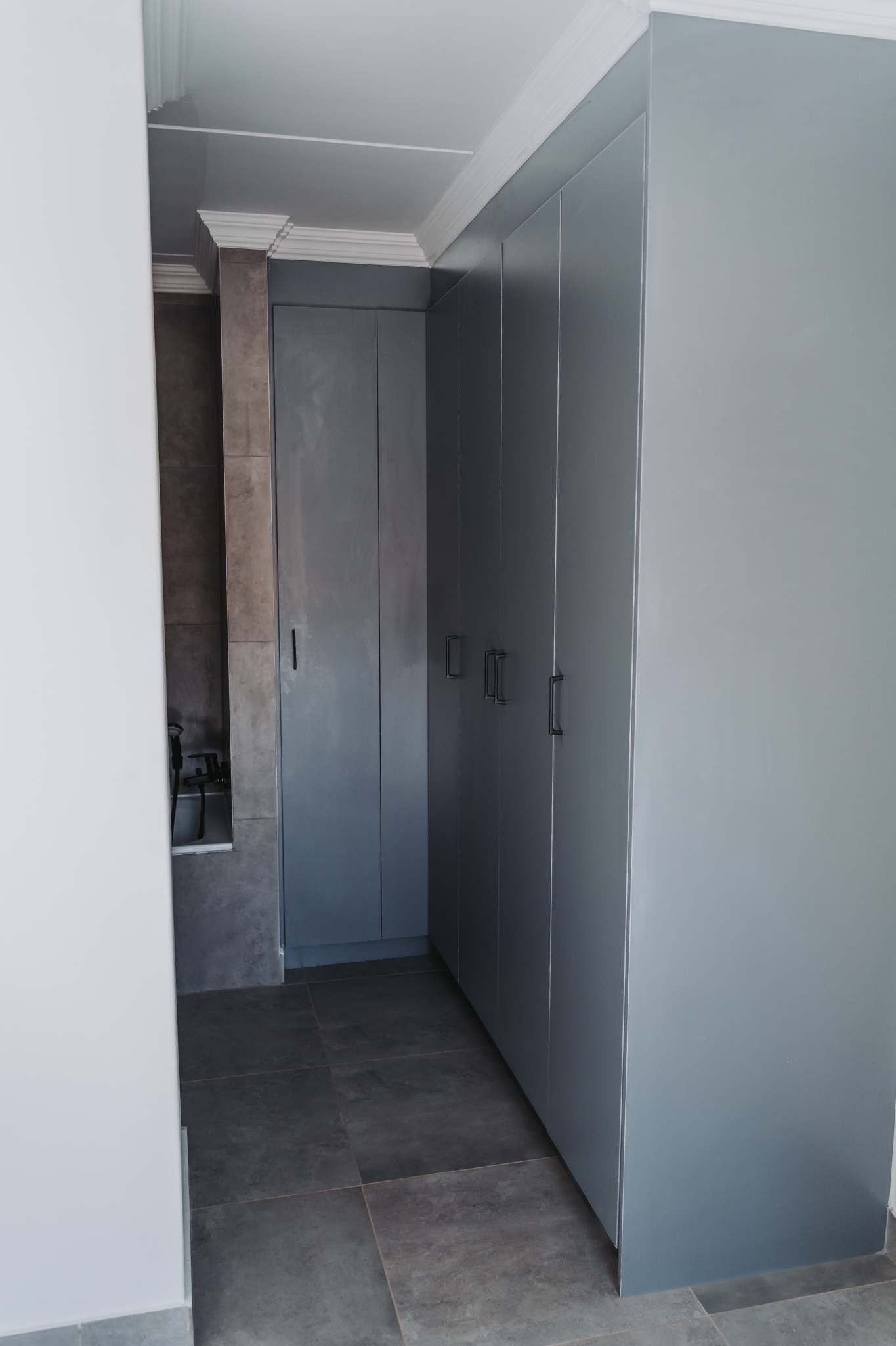 60 Units - Alec's Ave | Rustic-Eco